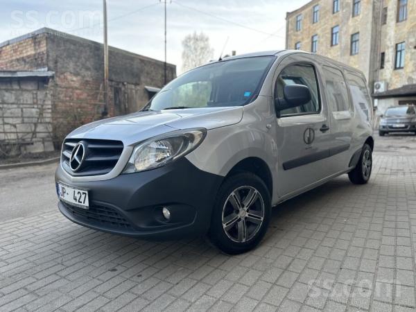 Mercedes-Benz Citan 2013 in Riga, with an engine capacity of 1.50 L and mileage of 214 thousand km for 5500 €, photo 2 on AUTOMOTO.COM.LV