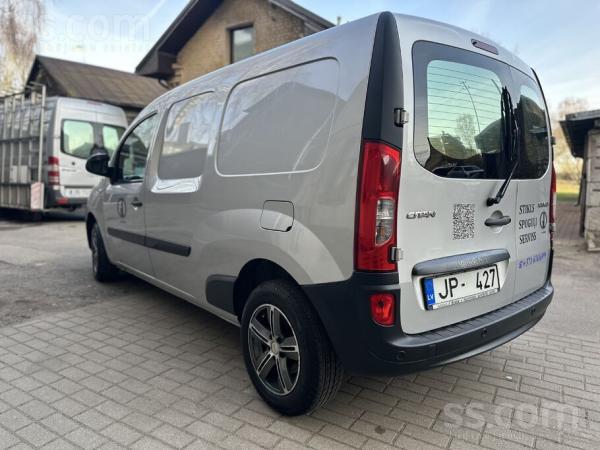 Mercedes-Benz Citan 2013 in Riga, with an engine capacity of 1.50 L and mileage of 214 thousand km for 5500 €, photo 4 on AUTOMOTO.COM.LV