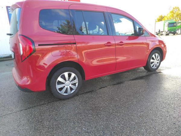 Sarkans Mercedes-Benz Citan 2023 Kauņa, ar dzinēja tilpumu 1.46 L un nobraukumu 142 tūkst. km par 10350 €, foto 2 vietnē AUTOMOTO.COM.LV
