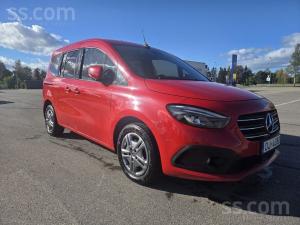 Красный Мерседес Ситан 2023 в Рига, объемом двигателя 1.50 л и пробегом 325 тыс. км за 15900 €, фото 3 на AUTOMOTO.COM.LV