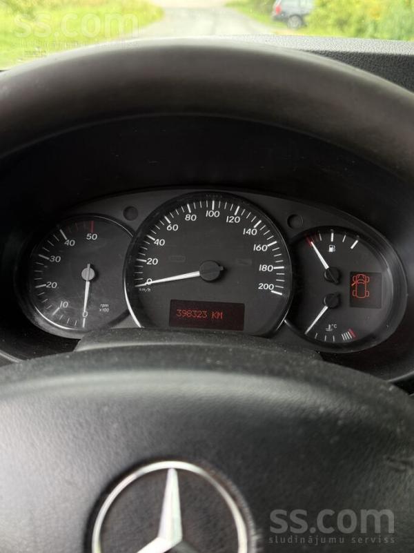 Mercedes-Benz Citan 2014 in Kuldiga on AUTOMOTO.COM.LV Mercedes-Benz Citan 2014 in Kuldiga, with an engine capacity of 1.50 L and mileage of 400 thousand km for 3950 €, photo 9 on AUTOMOTO.COM.LV