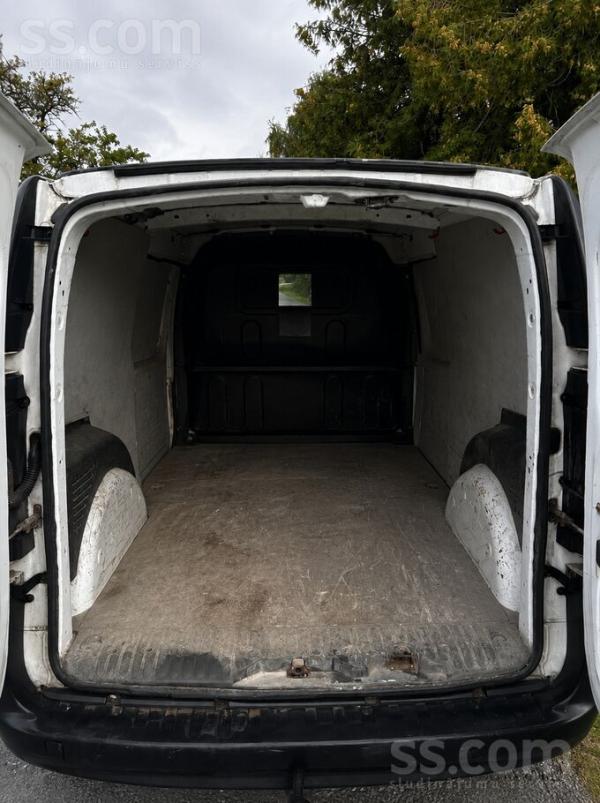 Mercedes-Benz Citan 2014 in Kuldiga on AUTOMOTO.COM.LV Mercedes-Benz Citan 2014 in Kuldiga, with an engine capacity of 1.50 L and mileage of 400 thousand km for 3950 €, photo 10 on AUTOMOTO.COM.LV