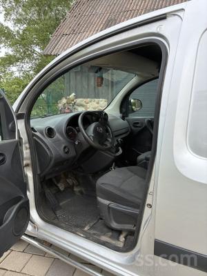 Mercedes-Benz Citan 2017 Rīga, ar dzinēja tilpumu 1.60 L un nobraukumu 320 tūkst. km par 5300 €, foto 4 vietnē AUTOMOTO.COM.LV