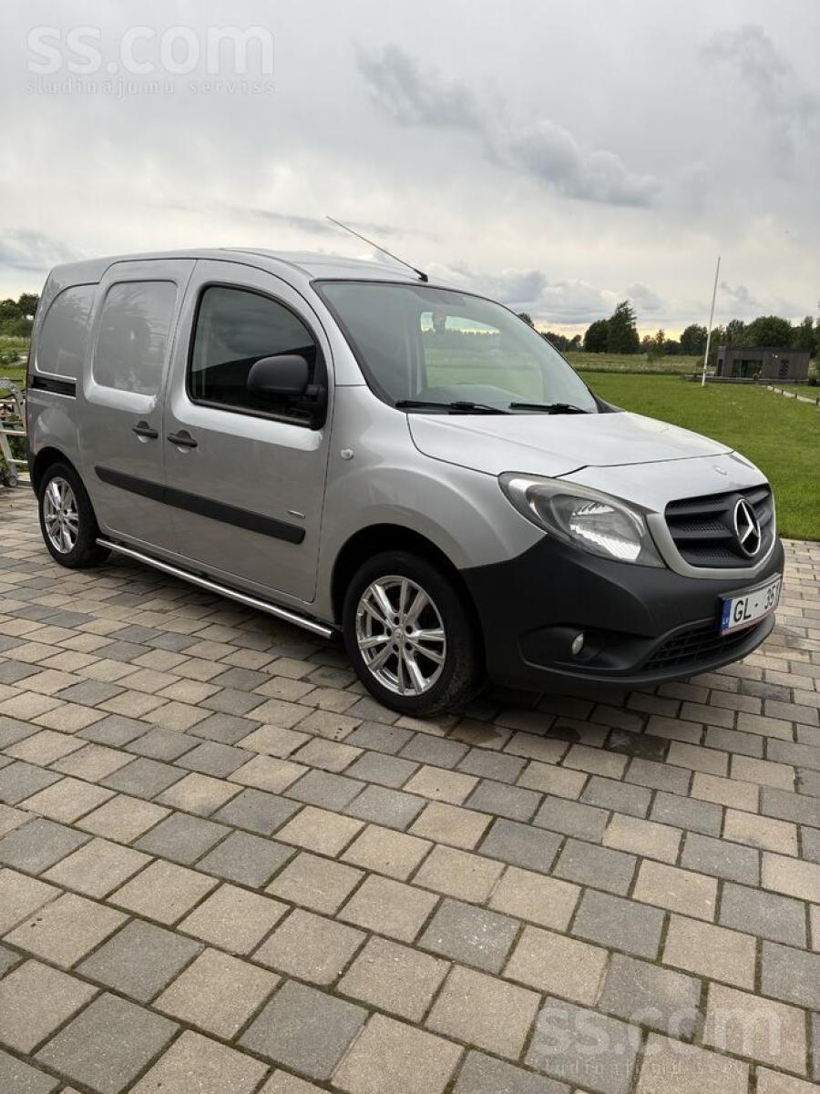 Mercedes-Benz Citan 2017 Rīga, ar dzinēja tilpumu 1.60 L un nobraukumu 320 tūkst. km par 5300 €, foto 5 vietnē AUTOMOTO.COM.LV