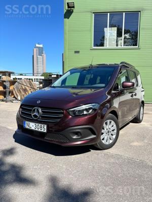 Violets Mercedes-Benz Citan 2022 Rīga, ar dzinēja tilpumu 1.50 L un nobraukumu 77 tūkst. km par 26000 €, foto  vietnē AUTOMOTO.COM.LV