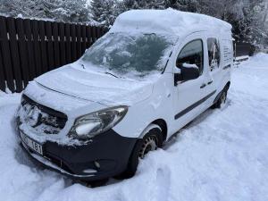 Balts Mercedes-Benz Citan 2013 Viļņa, ar dzinēja tilpumu 1.46 L un nobraukumu 294 tūkst. km par 3200 €, foto 5 vietnē AUTOMOTO.COM.LV
