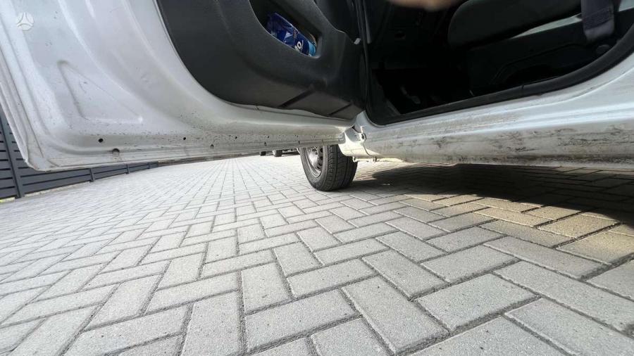 Balts Mercedes-Benz Citan 2014 Panevēža, ar dzinēja tilpumu 1.50 L un nobraukumu 302 tūkst. km par 3975 €, foto 11 vietnē AUTOMOTO.COM.LV
