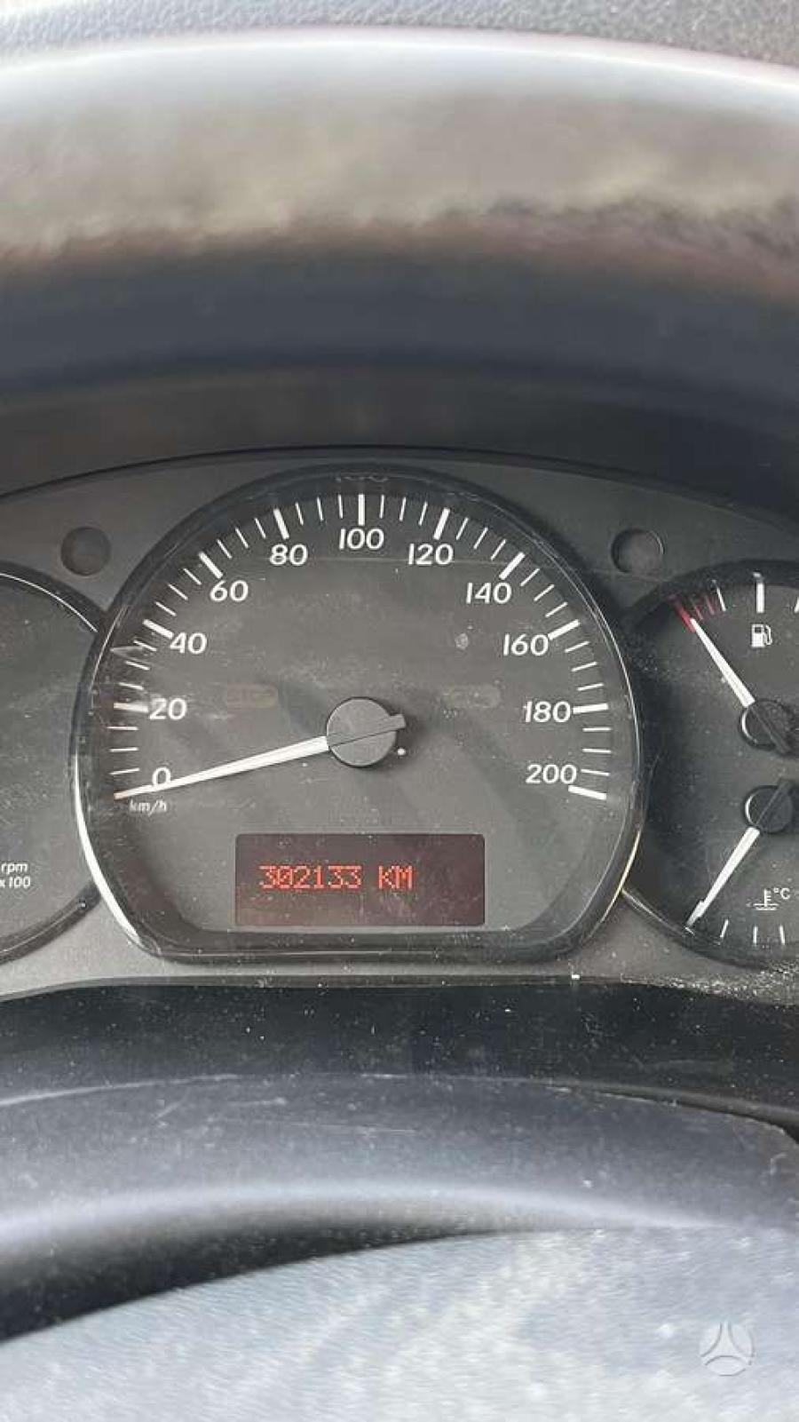 Balts Mercedes-Benz Citan 2014 Panevēža, ar dzinēja tilpumu 1.50 L un nobraukumu 302 tūkst. km par 3975 €, foto 13 vietnē AUTOMOTO.COM.LV
