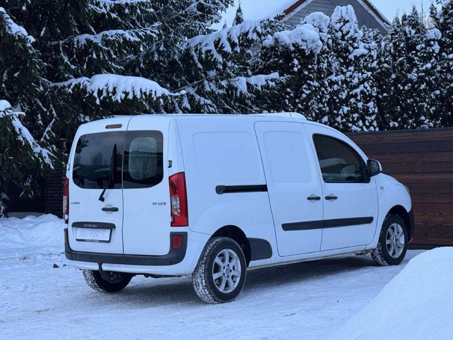 White Mercedes-Benz Citan 2015 in Vilnius, with an engine capacity of 1.46 L and mileage of 334 thousand km for 5750 €, photo 8 on AUTOMOTO.COM.LV
