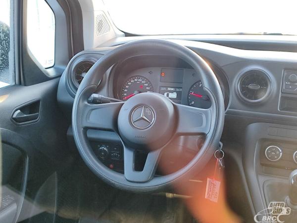Balts Mercedes-Benz Citan 2022 Avižieniai, ar dzinēja tilpumu 1.50 L un nobraukumu 166 tūkst. km par 8900 €, foto 4 vietnē AUTOMOTO.COM.LV