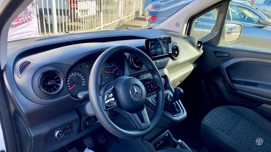 Balts Mercedes-Benz Citan 2022 Marijampole, ar dzinēja tilpumu 1.46 L un nobraukumu 39 tūkst. km par 13950 €, foto 17 vietnē AUTOMOTO.COM.LV