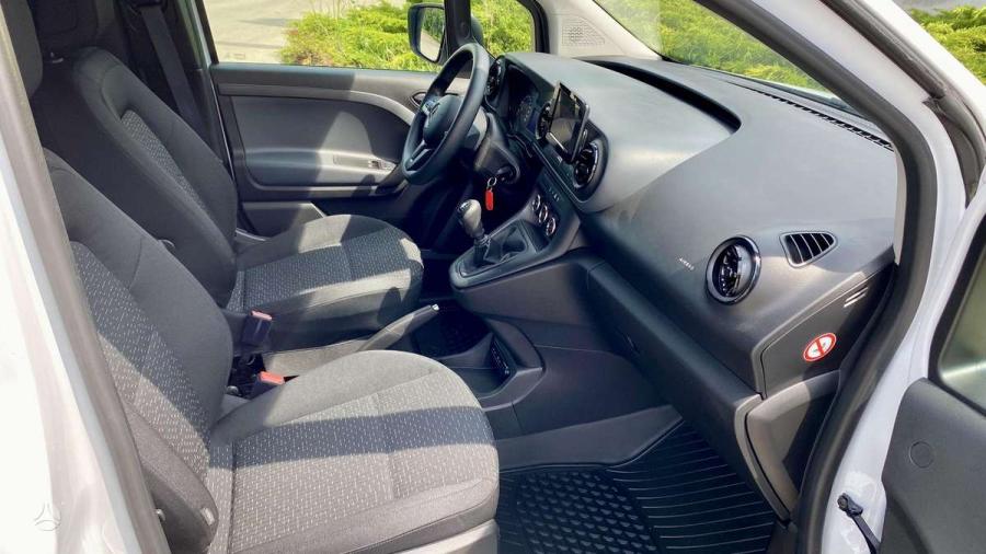 Balts Mercedes-Benz Citan 2022 Marijampole, ar dzinēja tilpumu 1.46 L un nobraukumu 39 tūkst. km par 13600 €, foto 7 vietnē AUTOMOTO.COM.LV