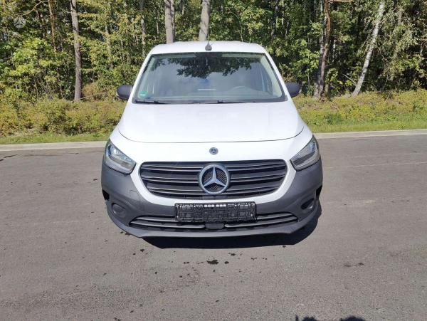 Balts Mercedes-Benz Citan 2022 Kauņa, ar dzinēja tilpumu 1.50 L un nobraukumu 85 tūkst. km par 13900 €, foto 3 vietnē AUTOMOTO.COM.LV