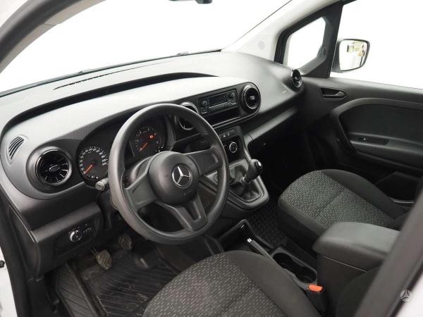 Mercedes-Benz Citan 2022 Viļņa vietnē Balts Mercedes-Benz Citan 2022 Viļņa, ar dzinēja tilpumu 1.46 L un nobraukumu 98 tūkst. km par 14950 €, foto 10 vietnē AUTOMOTO.COM.LV