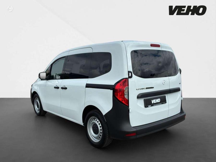White Mercedes-Benz Citan 2023 in Kaunas, with an engine capacity of 1.33 L and mileage of 95 thousand km for 16999 €, photo 4 on AUTOMOTO.COM.LV