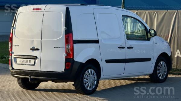 Balts Mercedes-Benz Citan 2013 Liepāja, ar dzinēja tilpumu 1.50 L un nobraukumu 285 tūkst. km par 3950 €, foto 4 vietnē AUTOMOTO.COM.LV