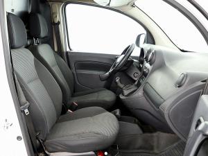 White Mercedes-Benz Citan 2013 in Tallinn, with an engine capacity of 1.50 L and mileage of 279 thousand km for 2499 €, photo 7 on AUTOMOTO.COM.LV