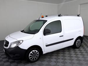 White Mercedes-Benz Citan 2013 in Tallinn, with an engine capacity of 1.50 L and mileage of 279 thousand km for 2499 €, photo 11 on AUTOMOTO.COM.LV