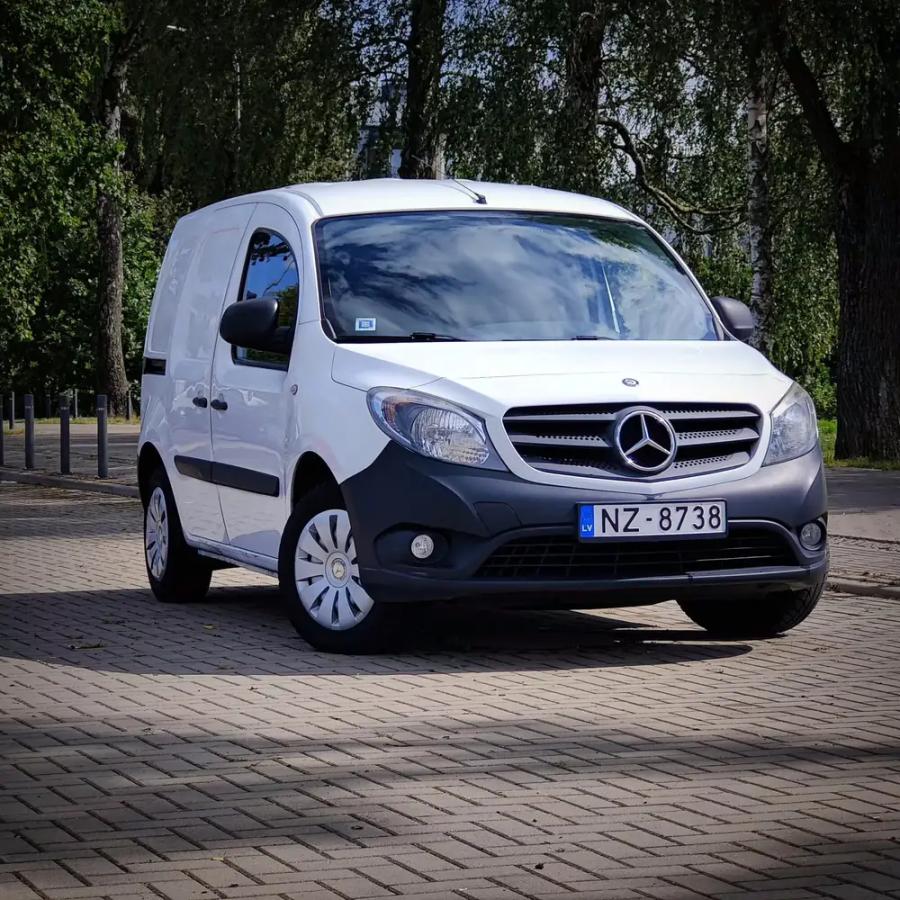 Balts Mercedes-Benz Citan 2016 Rīga, ar dzinēja tilpumu 1.50 L un nobraukumu 249 tūkst. km par 4450 €, foto 1 vietnē AUTOMOTO.COM.LV