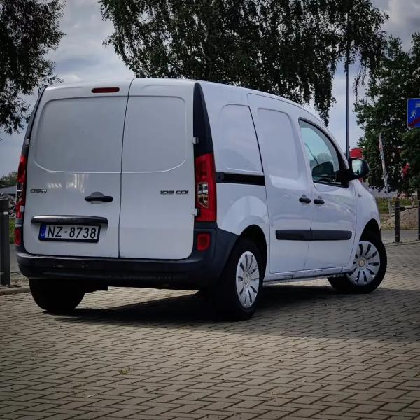 White Mercedes-Benz Citan 2016 in Riga, with an engine capacity of 1.50 L and mileage of 249 thousand km for 4450 €, photo 6 on AUTOMOTO.COM.LV