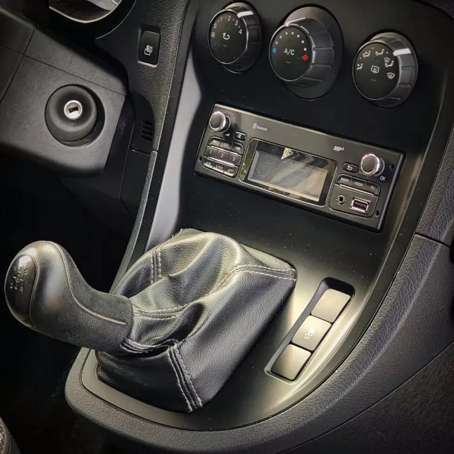 Balts Mercedes-Benz Citan 2016 Rīga, ar dzinēja tilpumu 1.50 L un nobraukumu 249 tūkst. km par 4450 €, foto 15 vietnē AUTOMOTO.COM.LV