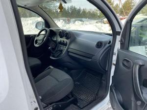 White Mercedes-Benz Citan 2014 in Jonava, with an engine capacity of 1.46 L and mileage of 560 thousand km for 3800 €, photo 18 on AUTOMOTO.COM.LV