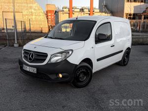 White Mercedes-Benz Citan 2015 in Jelgava, with an engine capacity of 1.50 L and mileage of 193 thousand km for 3995 €, photo 3 on AUTOMOTO.COM.LV