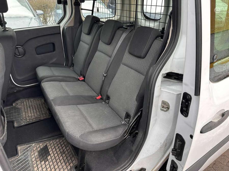 Balts Mercedes-Benz Citan 2019 Utena, ar dzinēja tilpumu 1.50 L un nobraukumu 165 tūkst. km par 6999 €, foto 2 vietnē AUTOMOTO.COM.LV