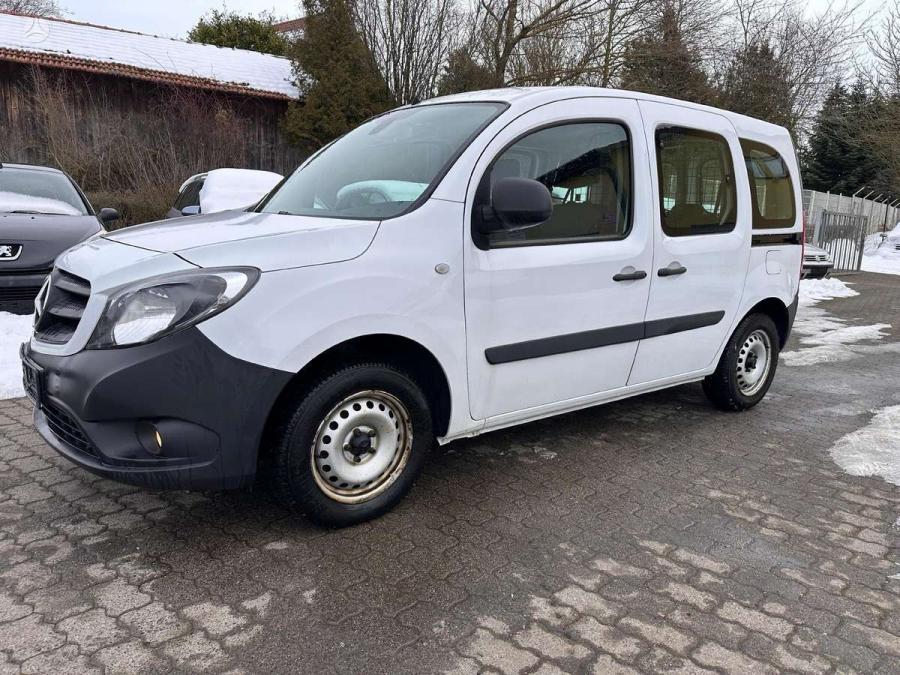 Balts Mercedes-Benz Citan 2019 Utena, ar dzinēja tilpumu 1.50 L un nobraukumu 165 tūkst. km par 6999 €, foto 13 vietnē AUTOMOTO.COM.LV