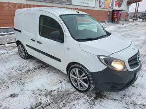 Balts Mercedes-Benz Citan 2018 Rīga, ar dzinēja tilpumu 1.50 L un nobraukumu 230 tūkst. km par 6700 €, foto 2 vietnē AUTOMOTO.COM.LV