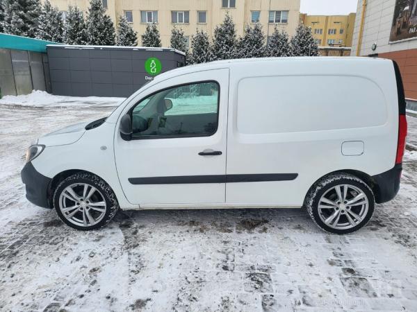 White Mercedes-Benz Citan 2018 in Riga, with an engine capacity of 1.50 L and mileage of 230 thousand km for 6700 €, photo 6 on AUTOMOTO.COM.LV