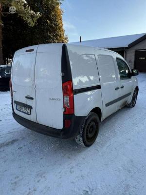White Mercedes-Benz Citan 2021 in Kaunas, with an engine capacity of 1.50 L and mileage of 171 thousand km for 5500 €, photo 4 on AUTOMOTO.COM.LV