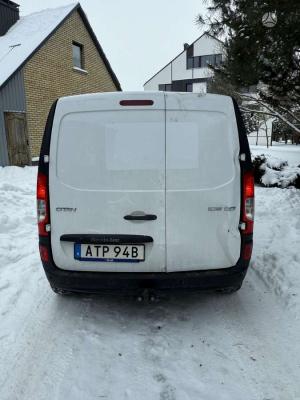 White Mercedes-Benz Citan 2021 in Kaunas, with an engine capacity of 1.50 L and mileage of 147 thousand km for 6000 €, photo 5 on AUTOMOTO.COM.LV