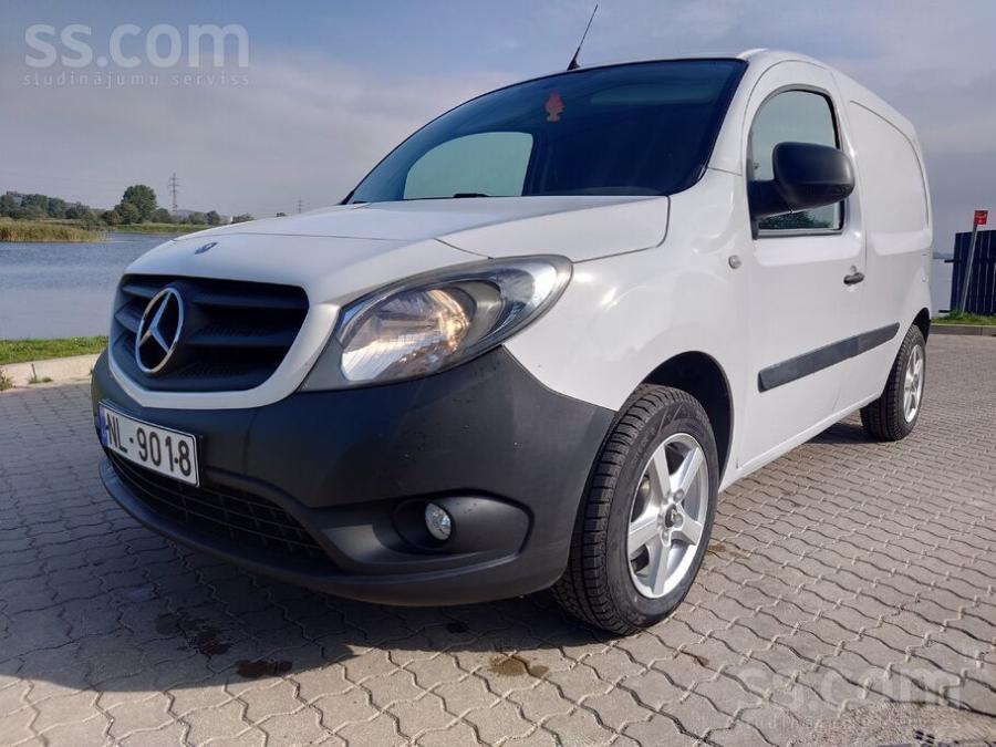 White Mercedes-Benz Citan 2014 in Liepaja, with an engine capacity of 1.50 L and mileage of 217 thousand km for 4590 €, photo 14 on AUTOMOTO.COM.LV