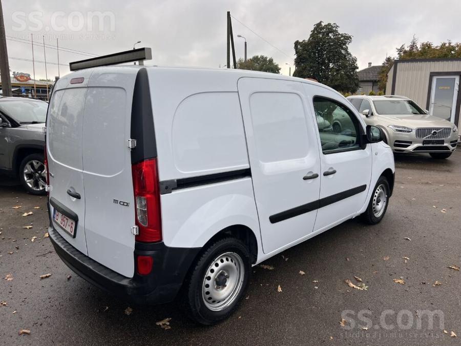 White Mercedes-Benz Citan 2017 in Limbazi, with an engine capacity of 1.50 L and mileage of 242 thousand km for 5950 €, photo 5 on AUTOMOTO.COM.LV