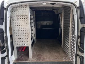 White Mercedes-Benz Citan 2017 in Limbazi, with an engine capacity of 1.50 L and mileage of 242 thousand km for 5950 €, photo 8 on AUTOMOTO.COM.LV