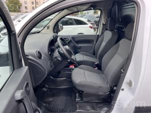 White Mercedes-Benz Citan 2017 in Limbazi, with an engine capacity of 1.50 L and mileage of 242 thousand km for 5950 €, photo 10 on AUTOMOTO.COM.LV