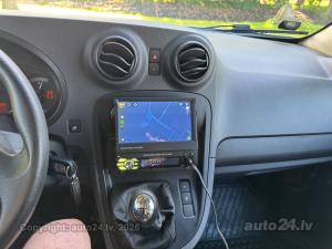 White Mercedes-Benz Citan 2019 in Tallinn, with an engine capacity of 1.50 L and mileage of 138 thousand km for 9500 €, photo 12 on AUTOMOTO.COM.LV