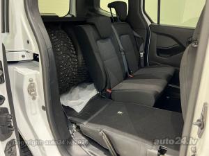 Белый Мерседес Ситан 2023 в Таллин, объемом двигателя 1.50 л и пробегом 77 тыс. км за 18400 €, фото 18 на AUTOMOTO.COM.LV
