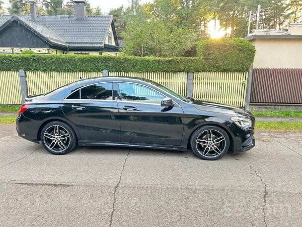 Black Mercedes-Benz CL 180 2018 in Riga, with an engine capacity of 1.60 L and mileage of 166 thousand km for 17500 €, photo 4 on AUTOMOTO.COM.LV