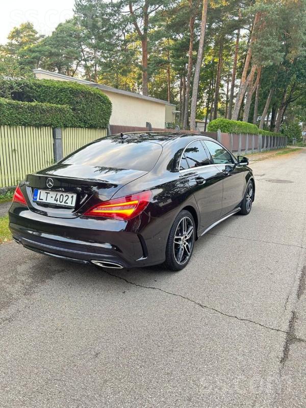 Black Mercedes-Benz CL 180 2018 in Riga, with an engine capacity of 1.60 L and mileage of 166 thousand km for 17500 €, photo 6 on AUTOMOTO.COM.LV