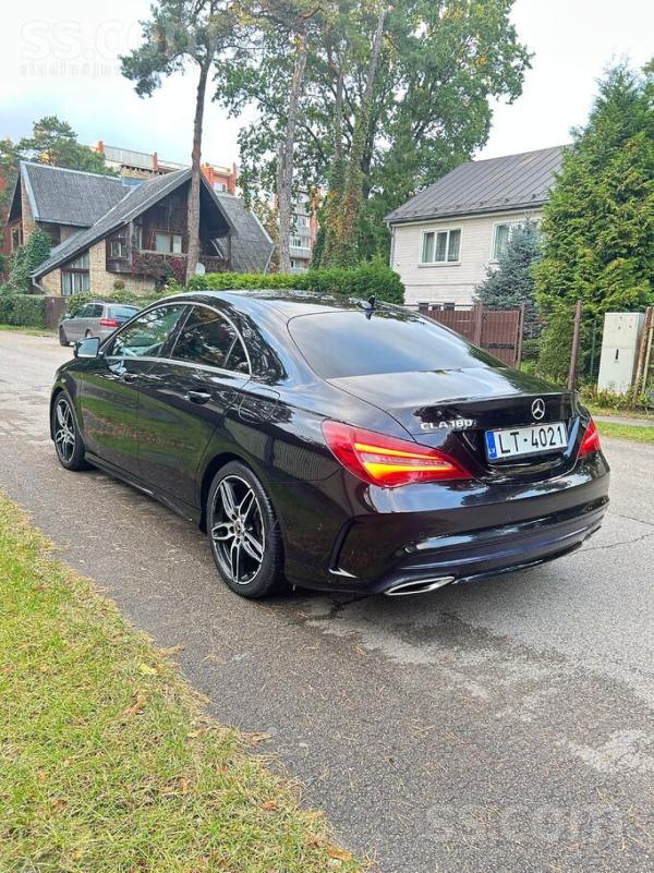 Black Mercedes-Benz CL 180 2018 in Riga, with an engine capacity of 1.60 L and mileage of 166 thousand km for 17500 €, photo 8 on AUTOMOTO.COM.LV