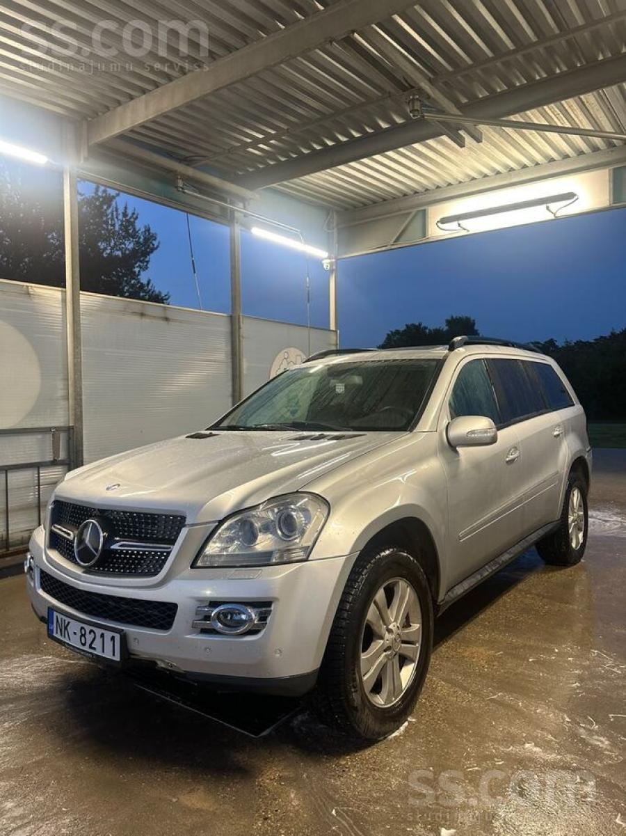 Pelēks Mercedes-Benz cl-420 2007 Jelgava, ar dzinēja tilpumu 4.00 L un nobraukumu 363 tūkst. km par 5900 €, foto 3 vietnē AUTOMOTO.COM.LV