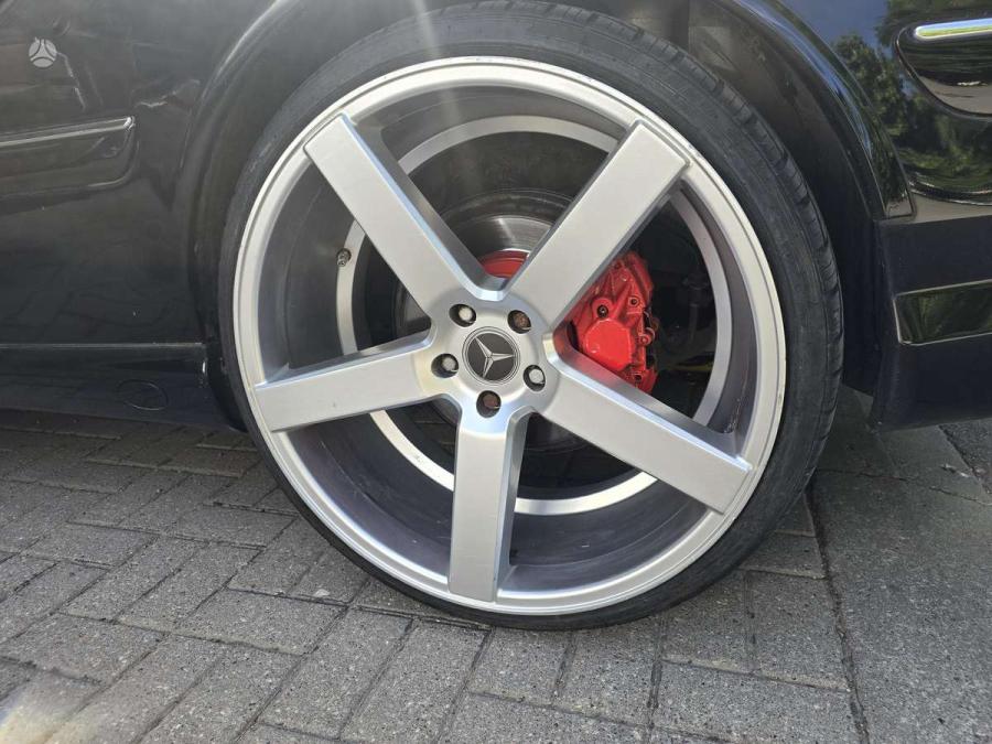 Melns Mercedes-Benz cl-500 2000 Šauļi, ar dzinēja tilpumu 5.00 L un nobraukumu 241 tūkst. km par 4600 €, foto 6 vietnē AUTOMOTO.COM.LV