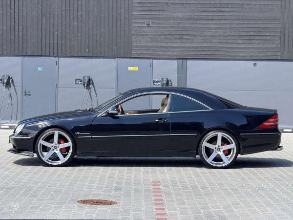 Black Mercedes-Benz cl-500 2001 in Siauliai, with an engine capacity of 4.97 L and mileage of 220 thousand km for 6000 €, photo 8 on AUTOMOTO.COM.LV
