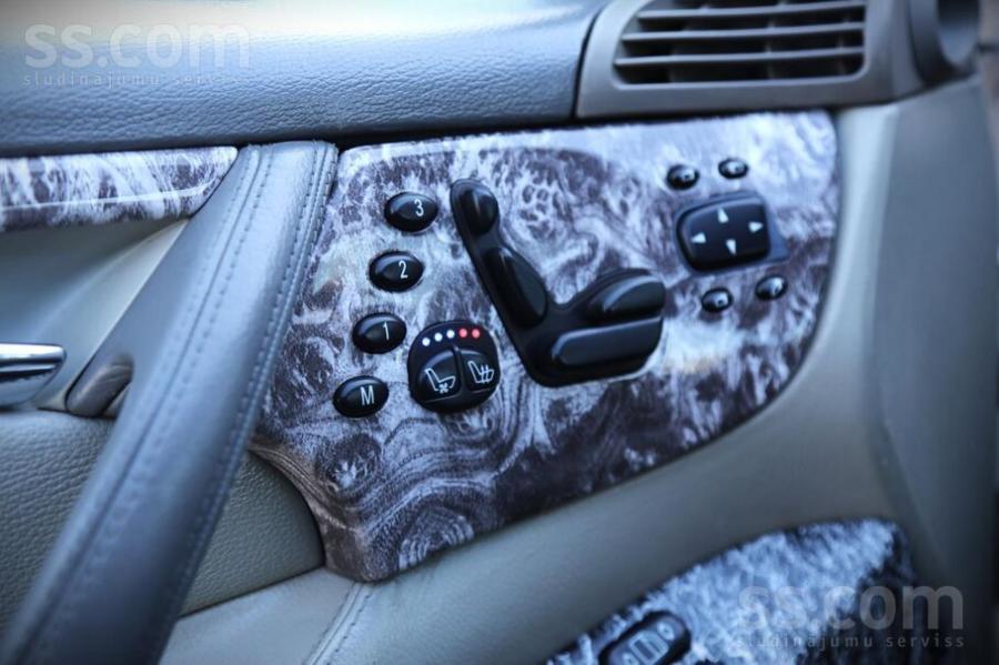 Melns Mercedes-Benz cl-500 2002 Rīga, ar dzinēja tilpumu 5.00 L un nobraukumu 300 tūkst. km par 7495 €, foto 17 vietnē AUTOMOTO.COM.LV