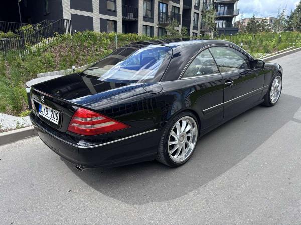 Melns Mercedes-Benz cl-500 2002 Viļņa, ar dzinēja tilpumu 5.00 L un nobraukumu 272 tūkst. km par 7000 €, foto 8 vietnē AUTOMOTO.COM.LV