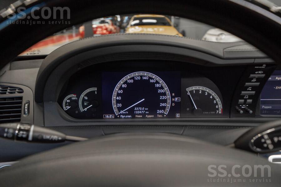 Черный Мерседес ЦЛ 500 2006 в Рига, объемом двигателя 5.50 л и пробегом 133 тыс. км за 18500 €, фото 24 на AUTOMOTO.COM.LV