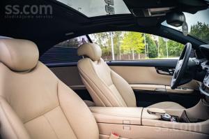 Black Mercedes-Benz cl-500 2007 in Riga, with an engine capacity of 5.50 L and mileage of 0 thousand km for 9990 €, photo 12 on AUTOMOTO.COM.LV