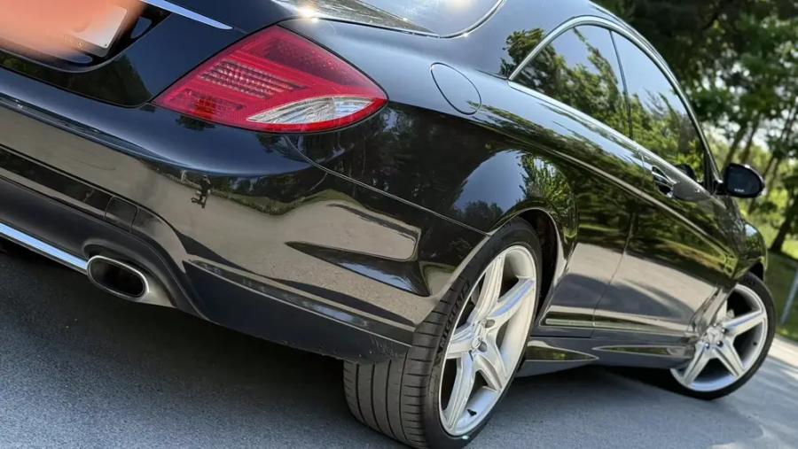 Melns Mercedes-Benz cl-500 2007 Jūrmala, ar dzinēja tilpumu 5.50 L un nobraukumu 120 tūkst. km par 7000 €, foto 18 vietnē AUTOMOTO.COM.LV